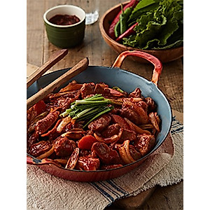 CJ Haechandle Gochujang - Hot Pepper Paste, Korean Traditional Fermented Jang, Made with Red Hot Chili Peppers, Sweet & Spicy Flavor, 1.1 Lb (Pack of 1)