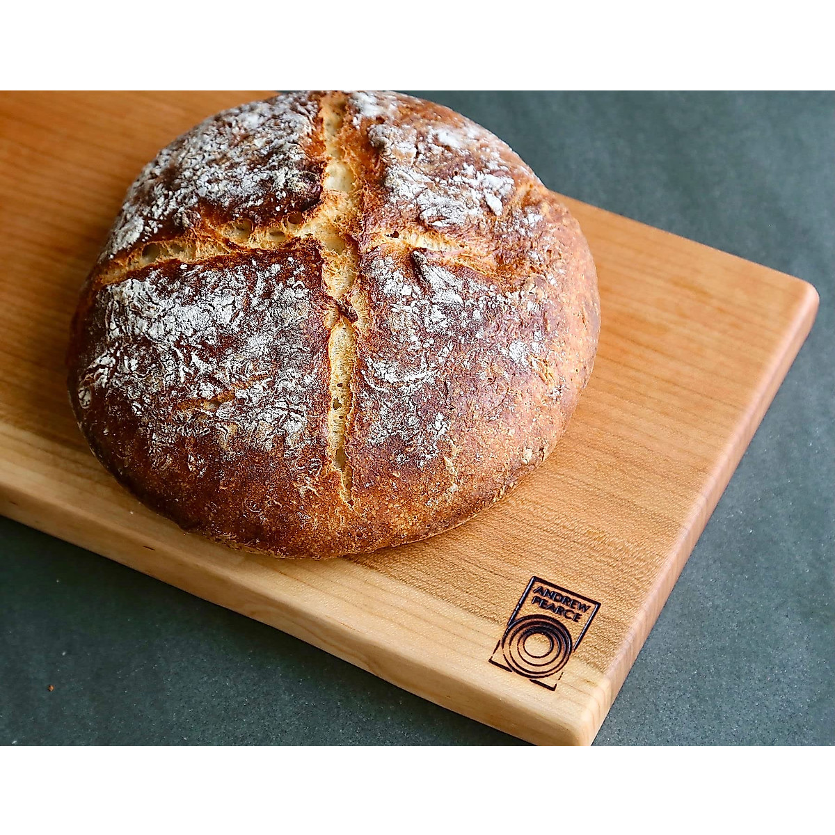 Single Live Edge Wood Cutting Board (Large)