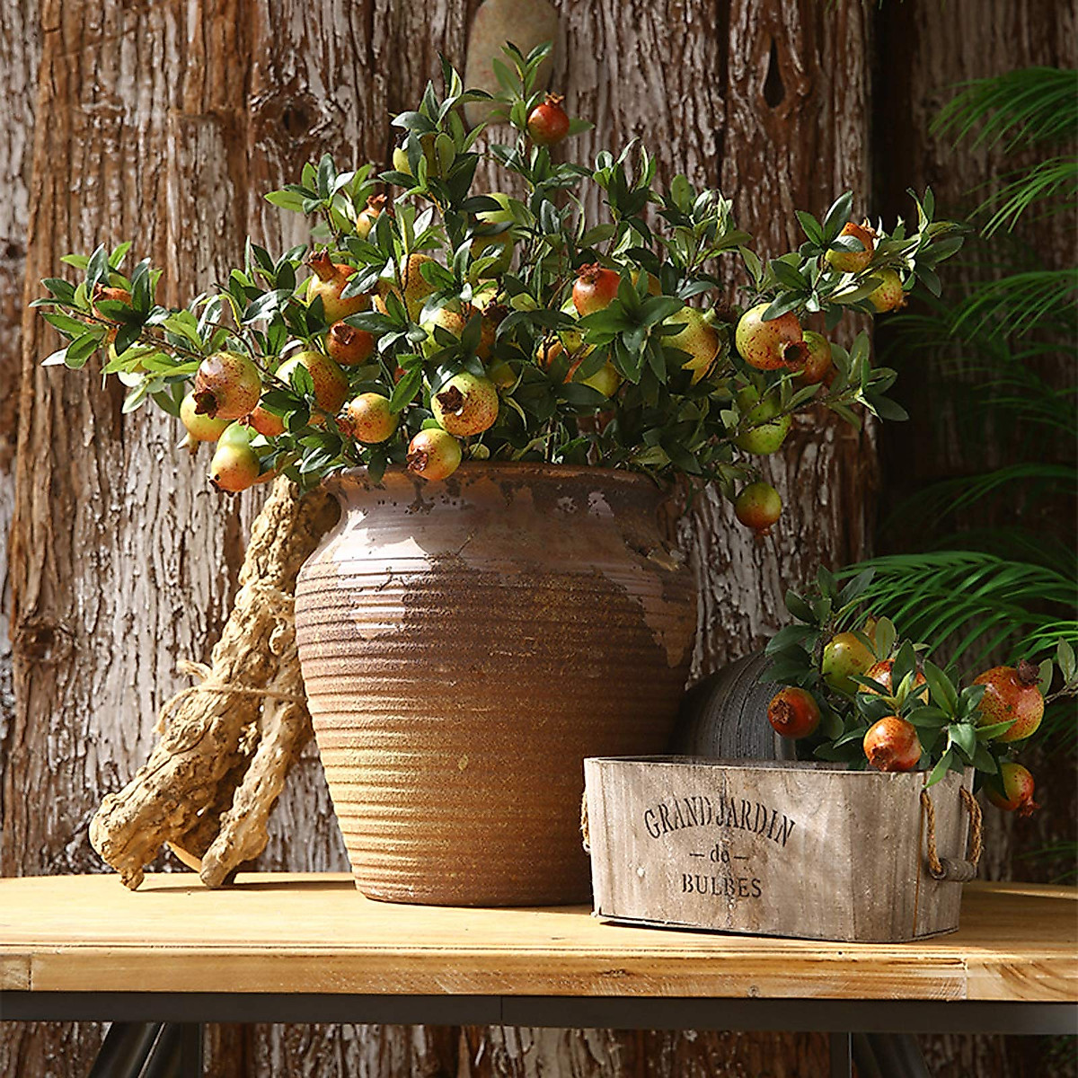 æ— 3 Pack Artificial Pomegranate Branches, 31.5 Inch Faux Rosehip Berries Flower Stem Simulation Long Stem Fruit Bouquet for Garden Home Restaurant Patio Shop Window Decor