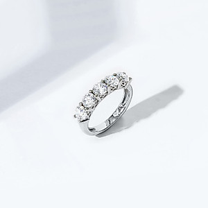 Amazon Essentials Platinum-Plated Sterling Silver Round-Cut 5-Stone Ring made with Infinite Elements Cubic Zirconia (3 cttw), Size 7 (previously Amazon Collection)