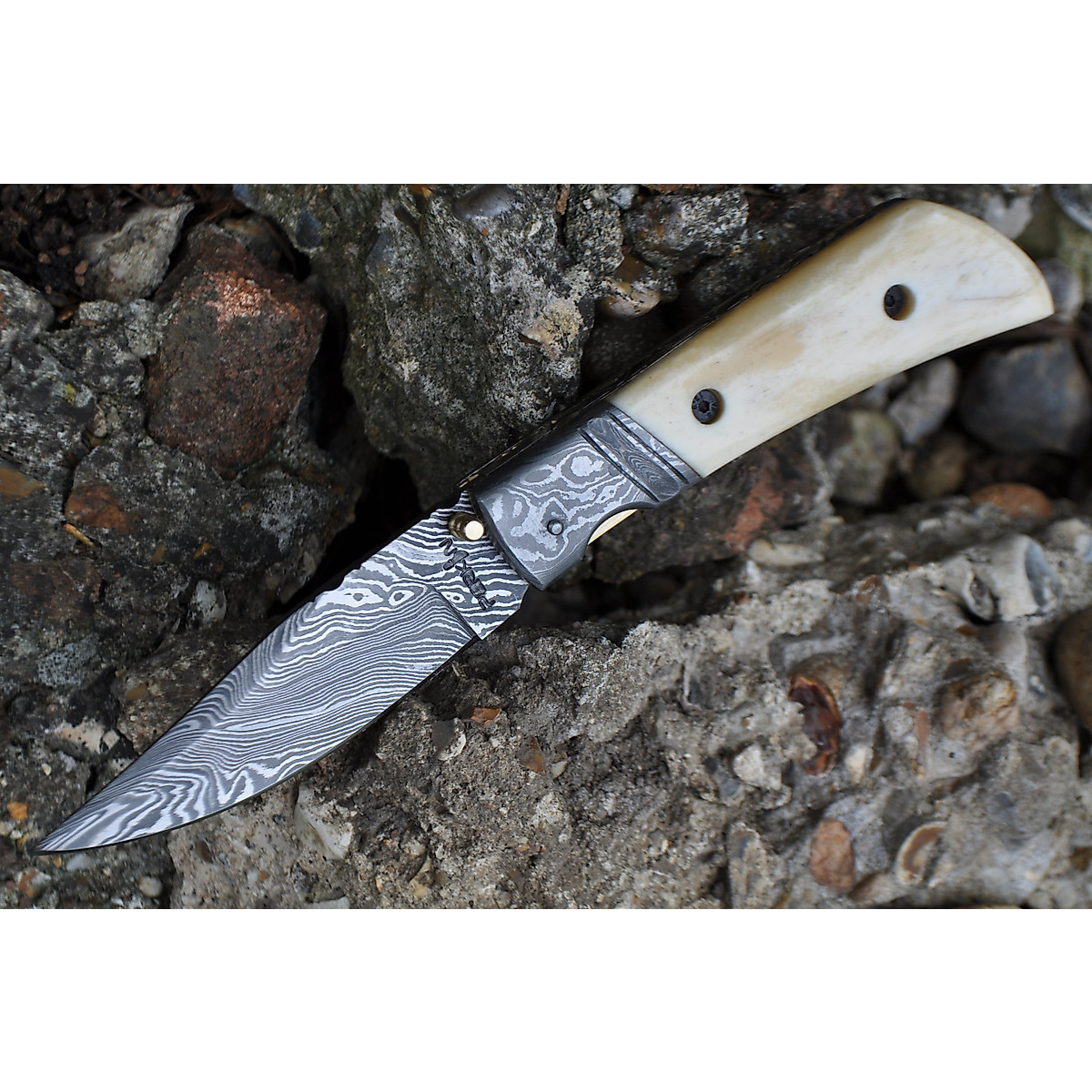 Perkin- Handmade Damascus Pocket Knife - Beautiful Folding Knife
