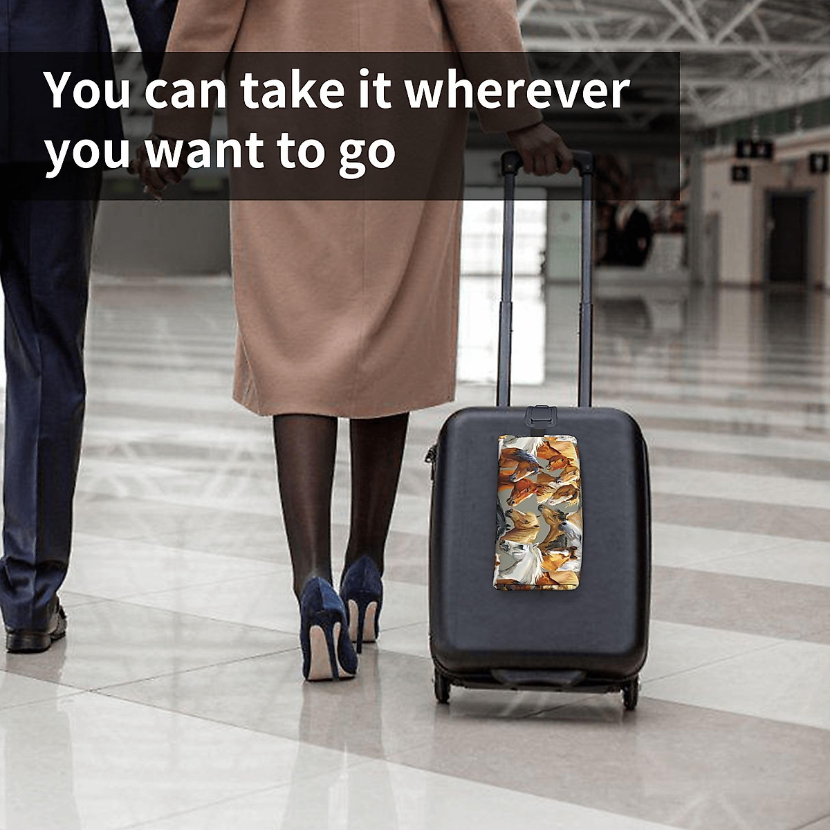 Women Lightweight Makeup Bag Pouch Compatible with Cool Realistic Wild Horses Toiletry Bag, Funny Travel Cosmetic Bag Portable Bag with Zip for Office College