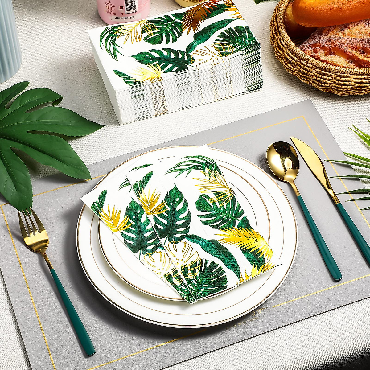 Yaomiao 100 Pieces Tropical Napkins Bulk Palm Leaf Paper Bathroom Hand Towels Bronzing Decorative Tropical Leaves Disposable Guest Dinner Napkins for Summer Hawaiian Aloha TIki Luau Party Supplies