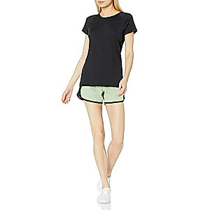 Amazon Essentials Women's 4" Stretch Woven Running Short, Light Green, Medium