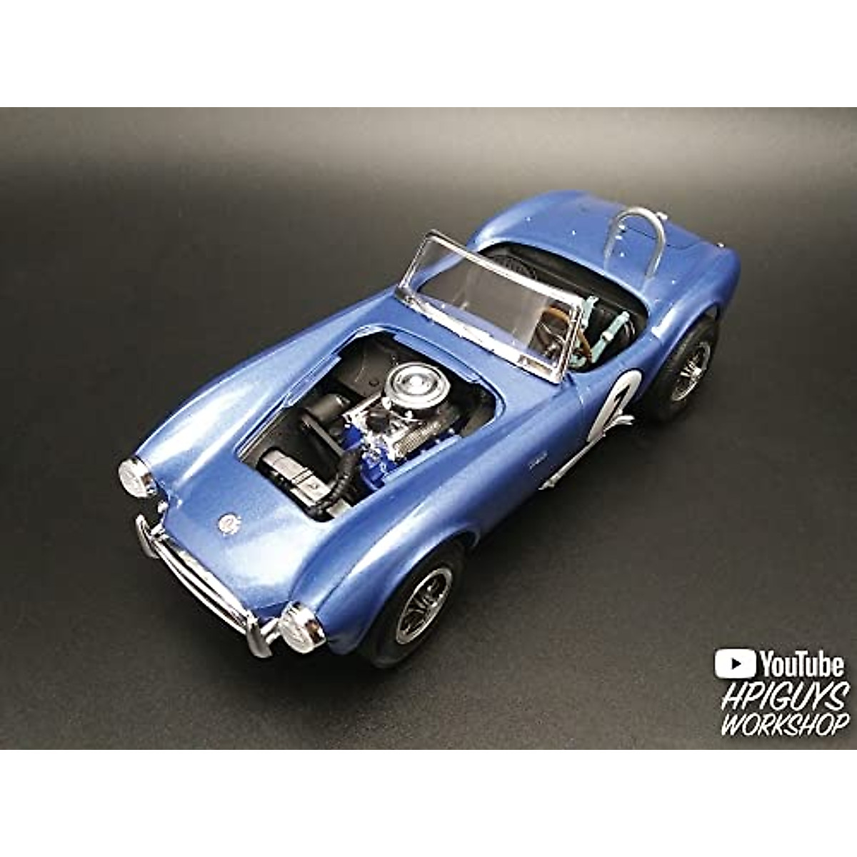 AMT Shelby Cobra 289 1:25 Scale Model Kit