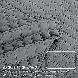Exclusivo Mezcla 3-Piece Gray King Size Quilt Set, Box Pattern Ultrasonic Lightweight and Soft Quilts/Bedspreads/Coverlets/Bedding Set (1 Quilt, 2 Pillow Shams) for All Seasons