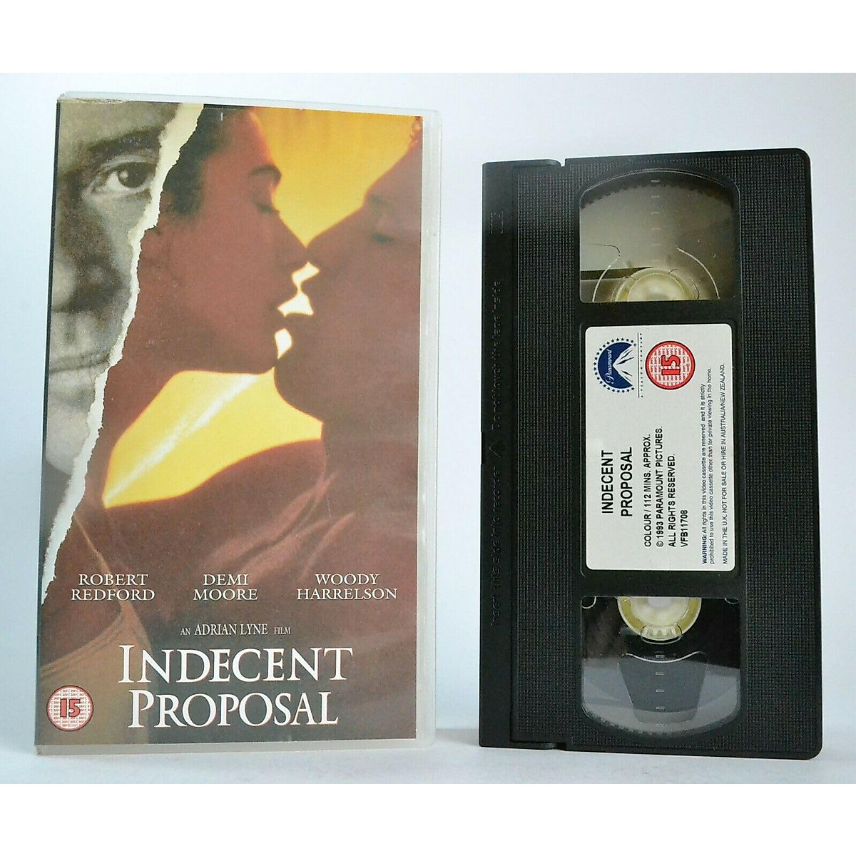 Identity (2003): Psychological Thriller - Large Box - J.Cusack/R.Liotta - VHS