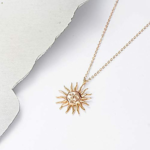 MEVECCO Sun Necklace 18K Gold Plated Dainty Gold Necklace Women Sunshine Pendant Choker Delicate Gold Sunburst Layering Necklace Christmas Gift for her