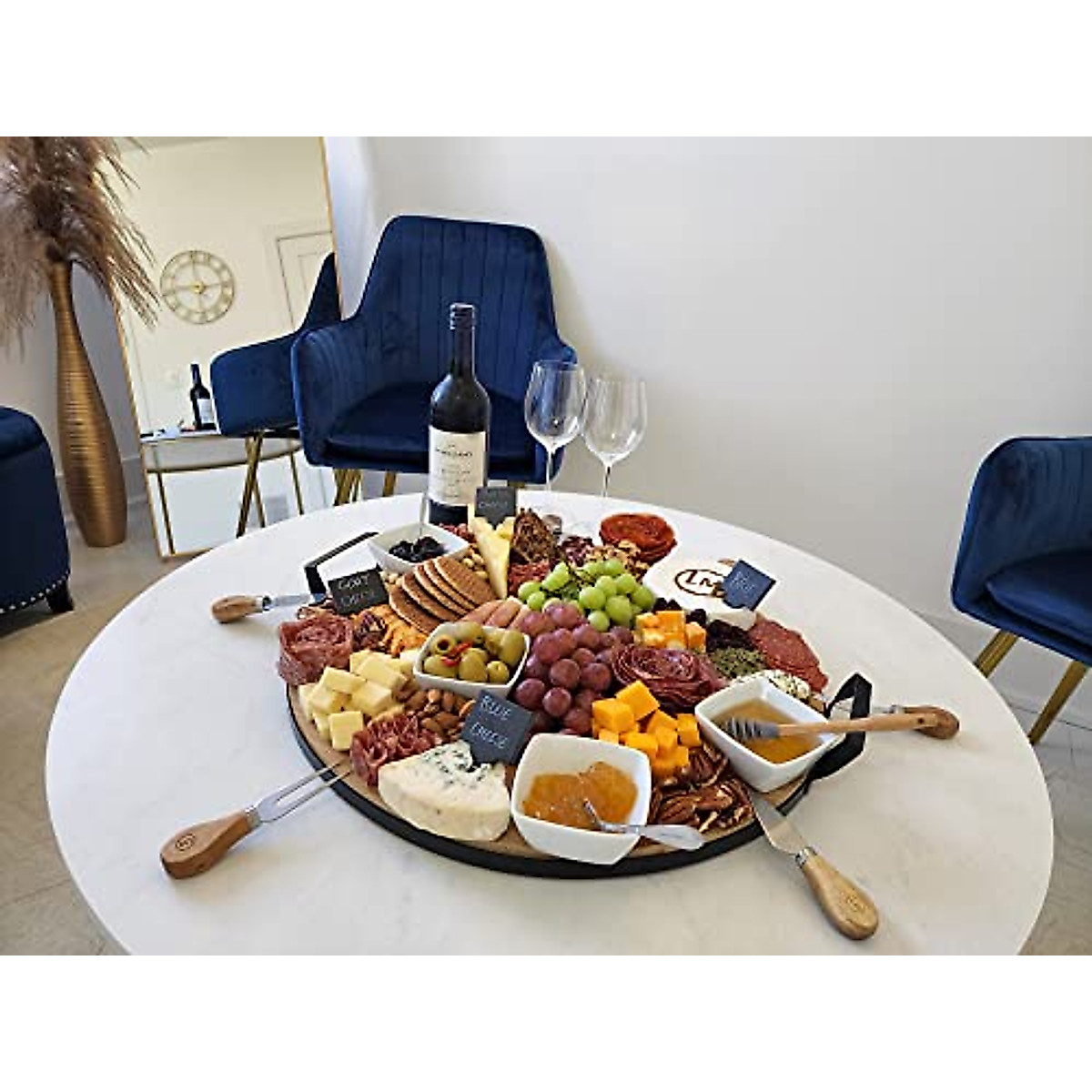 LIVMORE Large Round Wooden Tray Solid Serving with Handle Acacia Wood Circle Platter Decorative Charcuterie Cheese Board Oversized Ottoman Home Breakfast Tea Coffee Fruit Party Dinner