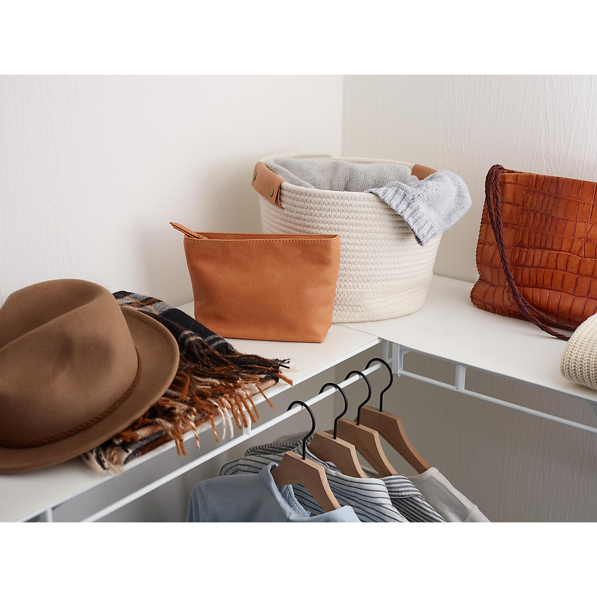 Duck Brand Solid Grip Easy Shelf Liner with Clorox, White