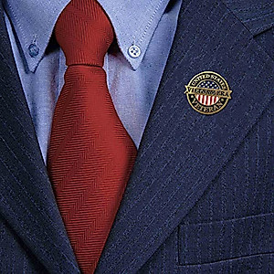 United States Vietnam Era Veteran Circle Lapel Pin with American Flag Graphic