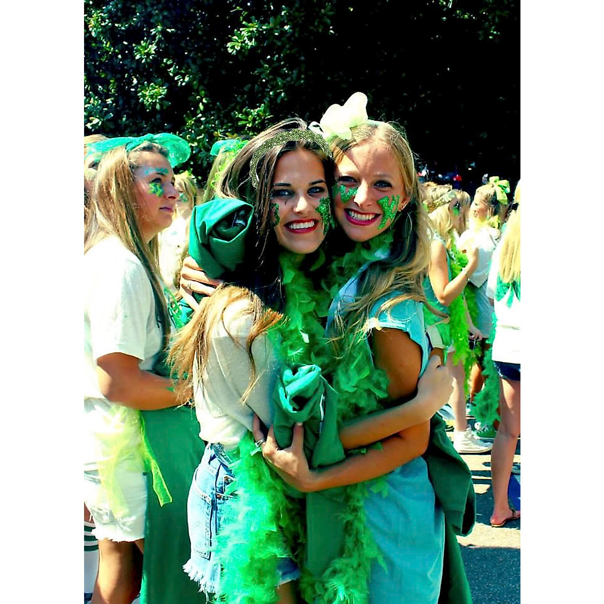 St.Patrick’s Day Headband Green Rhinestone Stripes Twist Hairband Crystal Irish Green Lucky Party Hair Accessories for Women