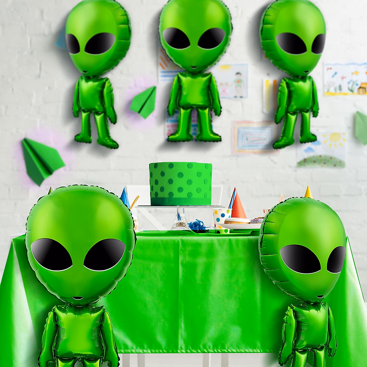 Meooeck 12 Pcs Alien Party Decorations Large Alien Inflatable Balloons, 31.5 Inch Green Alien Prop Backdrop for Alien Space Birthday Party Favor Supplies