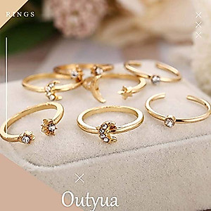 Outyua Boho Rhinstone Knuckle Rings Set Gold Star Moon Stacking Midi Finger Rings Set Bohomian Crystal Statement Joint Knuckle Ring Set for Women 7 Pack