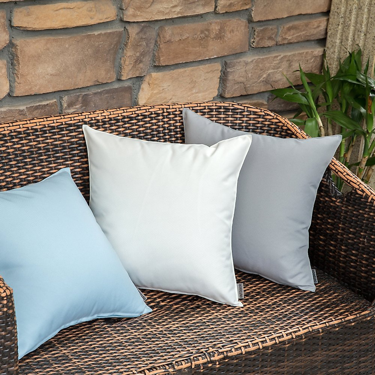 MIULEE Pack of 4 Decorative Outdoor Pillow Covers Waterproof Square Garden Cushion Cases PU Coating Throw Pillow Cover Shell for Tent Park Couch 20x20 Inch White