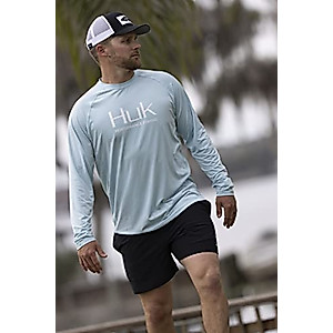 HUK Men's Standard Volley 5.5" Elastic Waist Quick-Dry Swim Shorts, Black, Medium