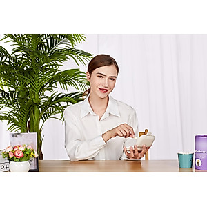 Holii Travel Pill Organizer, 8 Compartments Portable Pill Case, Daily Pill Box to Hold Vitamins, Small Pill Container for Pocket Purse Medicine Organizer（Khaki）