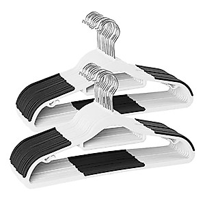 Finnhomy Bar Design Heavy Duty 50 Pack Plastic Hangers, Durable Clothes Hangers with Non-Slip Pads, Great for Shirts, Pants, Scarves, Strong Enough for Coat, White