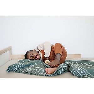 Mebie Baby Muslin Quilt, Wildflower, 100% Muslin Cotton Baby Blankets for Girls and Boys, Muslin Baby Blanket for Newborns, Babies, Toddler, Soft Muslin Swaddle Blankets, 47"x47"