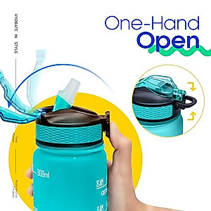 Giotto 32oz Large Leakproof BPA Free Drinking Water Bottle with Time Marker and Straw to Ensure You Drink Enough Water Throughout The Day for Fitness and Outdoor Enthusiasts