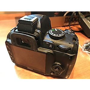 Nikon D3000 10MP Digital SLR Camera with 18-55mm f/3.5-5.6G & 55-200 AF-S DX VR Nikkor Zoom Lenses