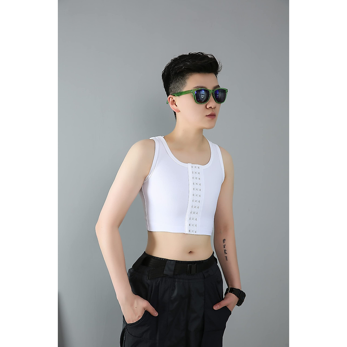 Front Hooks Chest Binder Adjustable Shoulder Strap Double X Back Shaper for Tomboy Trans Lesbian(white,M)