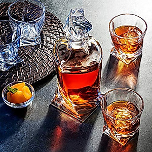 5-Piece European-Style Whiskey Decanter and Glass Set - With Magnetic Gift Box - Exquisite Quadro Design Liquor Decanter & 4 Whiskey Glasses - Perfect Whiskey Decanter Set for Scotch Alcohol Bourbon