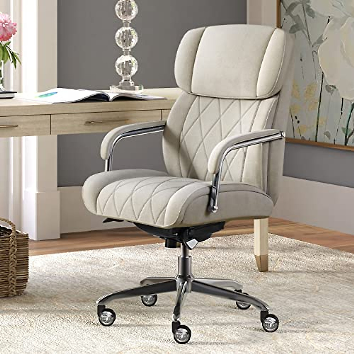 La-Z-Boy Sutherland Quilted Leather Executive Office Chair with Padded Arms, High Back Ergonomic Desk Chair with Lumbar Support, Cream Microfiber Fabric