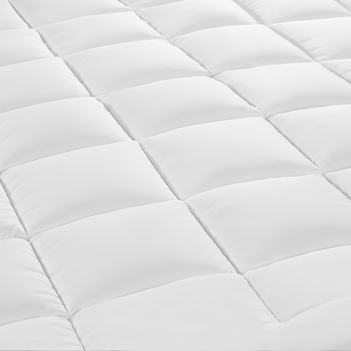 Serta Memory Flex Soft Queen Mattress Topper, 2" Pillow Top Mattress Pad, Cushioning Stain Resistant Mattress Protector with 15" Pocket for Secure Fit, Machine Washable, White