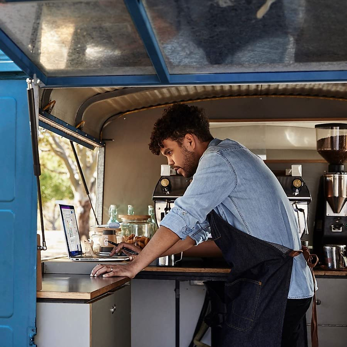 HP Pro x360 435 G9 13.3" Touchscreen Convertible 2 in 1 Notebook - Full HD - 1920 x 1080 - AMD Ryzen 7 5825U Octa-core (8 Core) 2 GHz - 16 GB Total RAM - 512 GB SSD