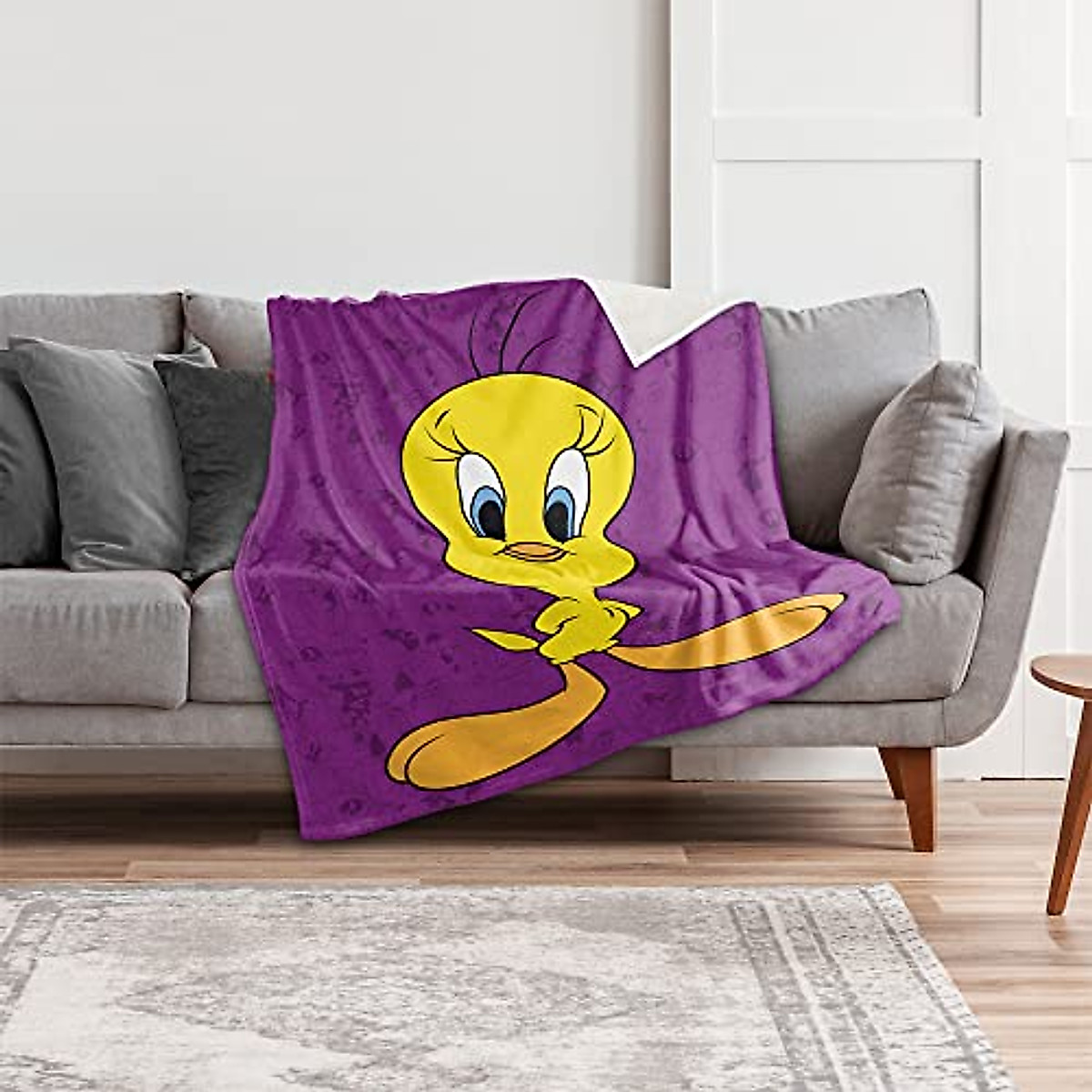 Looney Tunes Blanket, 50"x60", Tweety Bird Character Sherpa Back Super Soft Throw