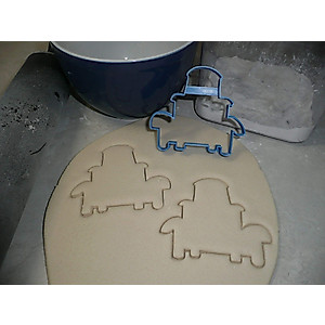 LITTLE BLUE TRUCK FARM VEHICLE CHILDRENS BOOK OUTLINE COOKIE CUTTER MADE IN USA PR3384