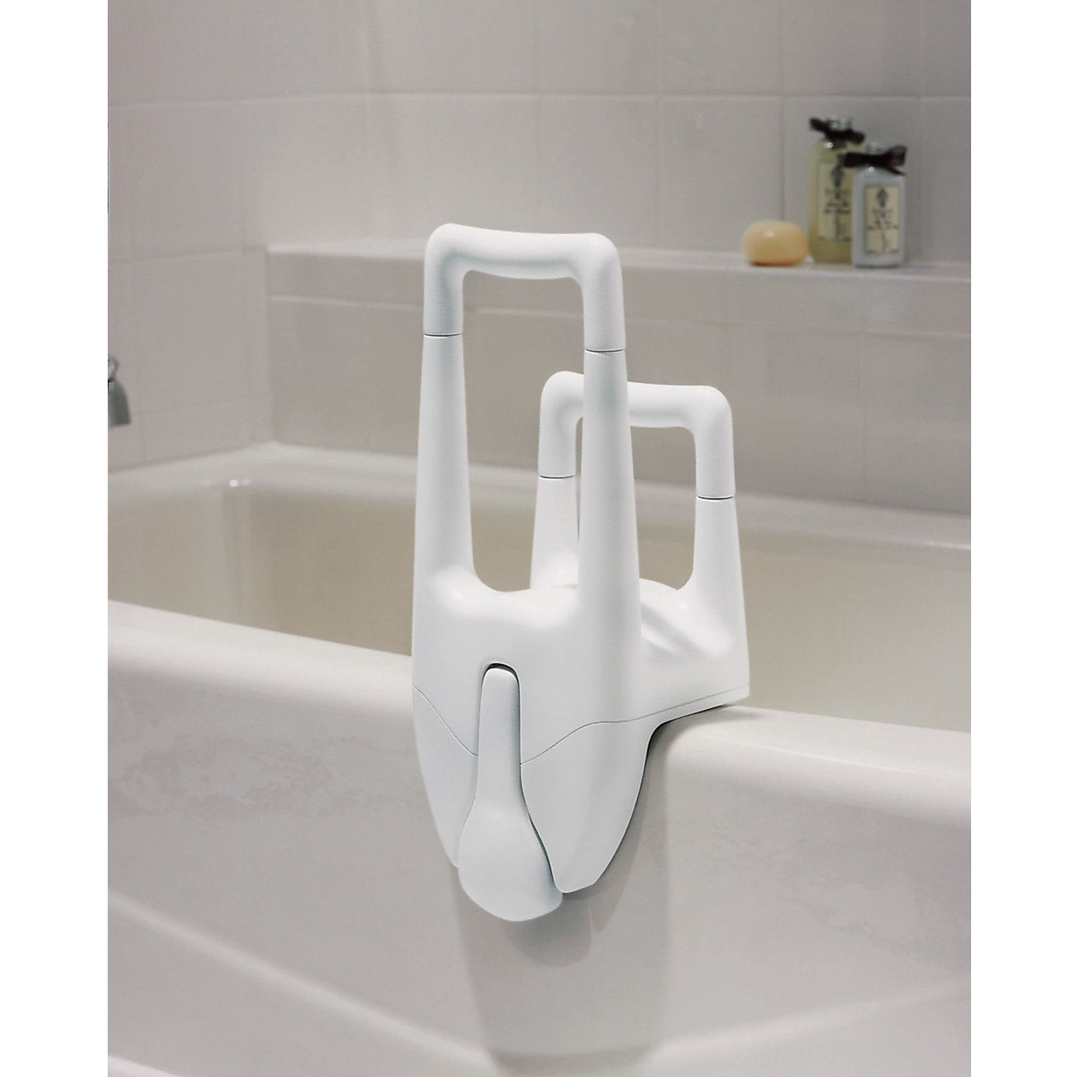 Moen DN7075 Home Care Locking Dual Tub Grip, Glacier