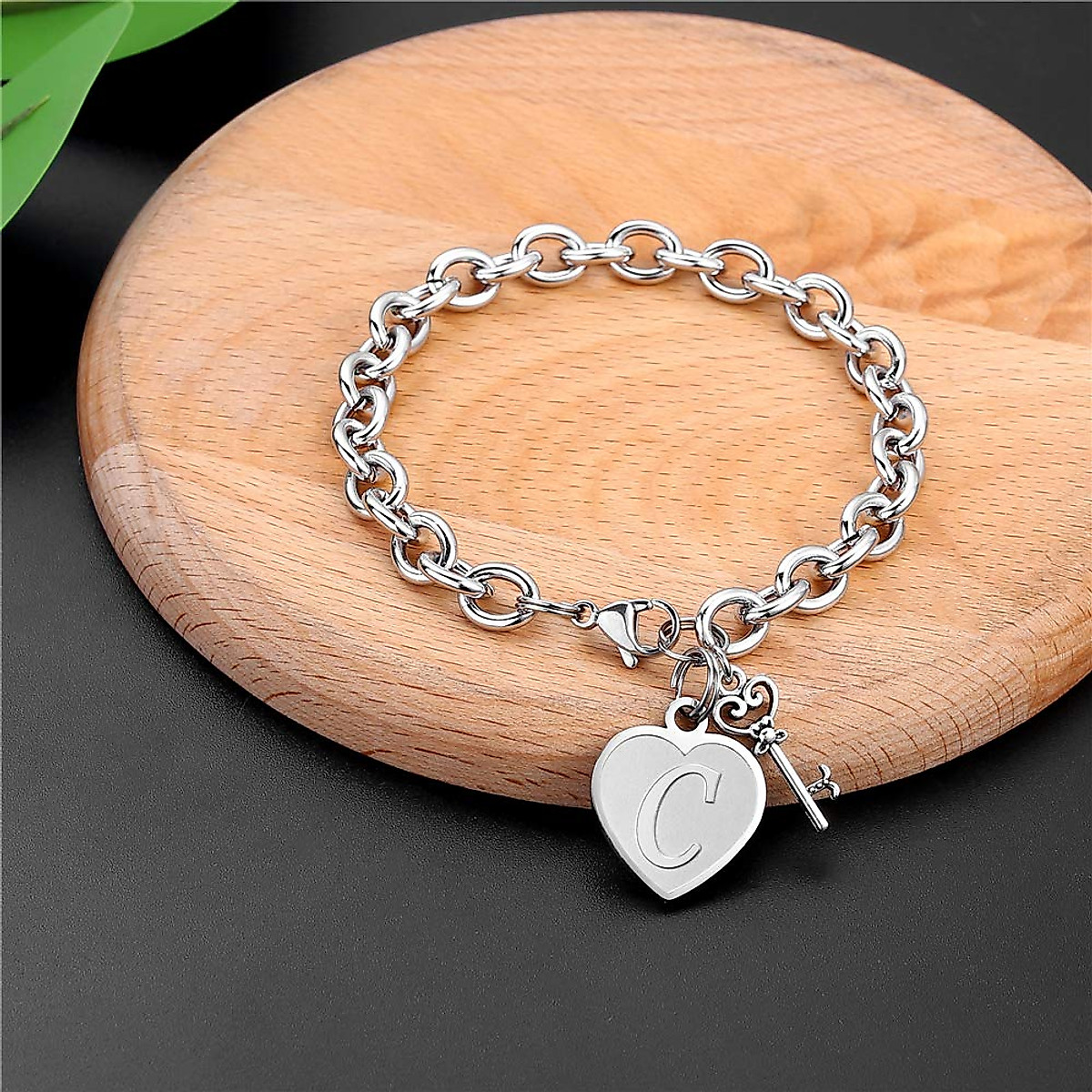 Bracelets for Women Heart Initial Charm - Engraved Letter C Initial Bracelet Heart Charm Stainless Steel Dainty 26 Letters Alphabet Bracelet Adjustable Birthday Jewelry Gifts for Women Teen Girls