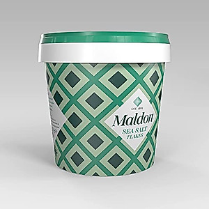 Maldon Salt, Sea Salt Flakes, 20 oz (570 g), Resealable Tub, Kosher, Natural, Handcrafted, Gourmet, Pyramid Crystals