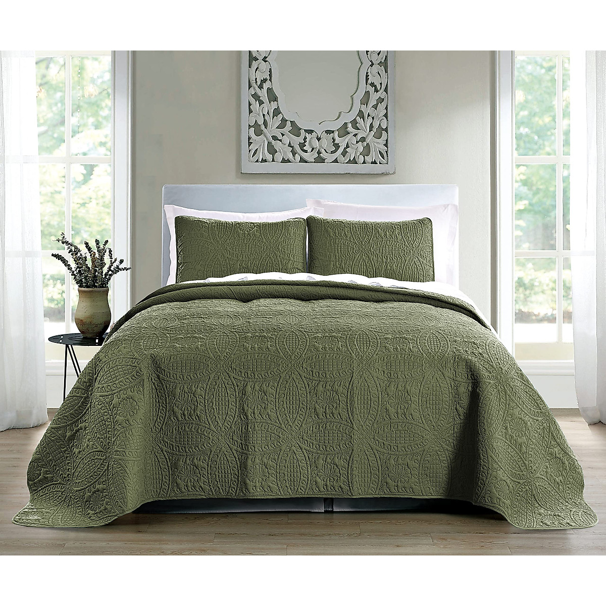 Quilt Set King/Cal King/California King Size Olive Green - Oversized Bedspread - Soft Microfiber Lightweight Coverlet for All Season - 3 Piece Includes 1 Quilt and 2 Shams, Geometric Pattern