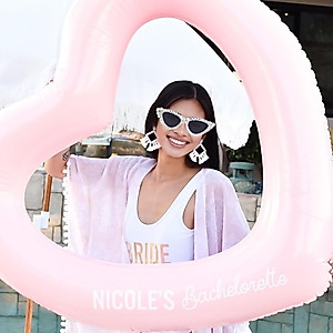 Bride Sunglasses - 'Just married ' Glasses for Wedding Party Decoration, Cat Eye Glasses with Rhinestone for Bride to Be Gift, Bachelorette Accessories Party Favors