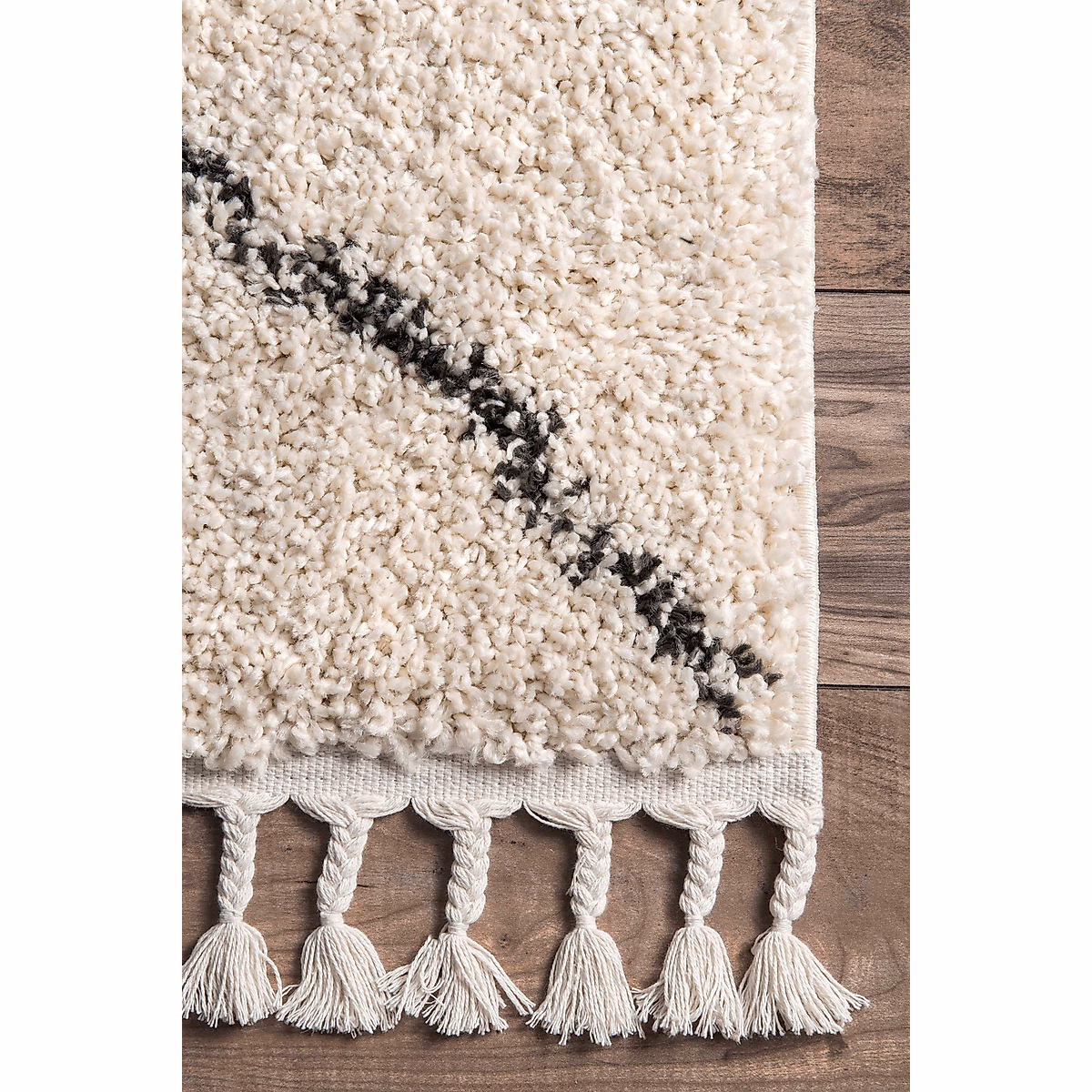 nuLOOM Jessie Moroccan Lattice Tassel Area Rug, 5x8, Off-white