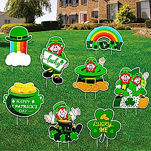 Qpout 8PCS St. Patrick's Day Yard Signs, Yard Signs with Stakes Irish Outdoor Sign Decorations Suitable for Irish St. Patrick's Holiday Party Outdoor Lawn Decorations Lawn Yard Irish Decorations