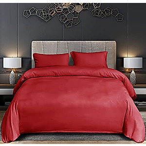 BHT Premium Microfiber Duvet Cover Set – 3 Pieces - Super Soft 1800 Thread Count with Zipper Closure - Fade & Wrinkle Resistant (Red, Queen)