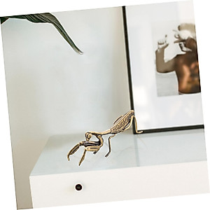 HOLIDYOYO Animal Statue Decor Feng Shui Ornaments Praying Mantis Figurine Creative Mantis Ornament Bead Lanyards for Women Good Luck Figurine Face Stencils Desktop Mantis Miniature Copper