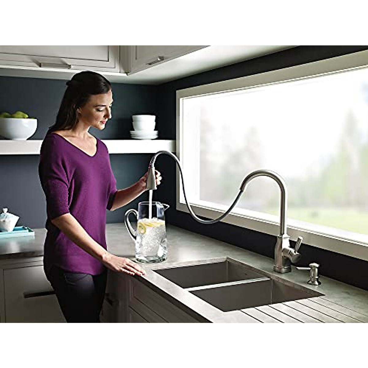 Moen Hensley Spot Resist Stainless Single-Handle Pull-Down Sprayer Kitchen Faucet Featuring Reflex, 87024MSRS