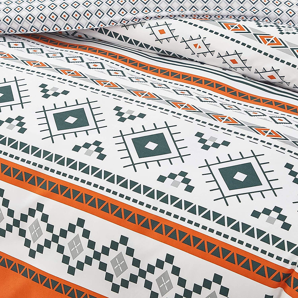 Gafance 3Pcs Aztec Geometric Pattern Duvet Cover Full Set, Folk Style White & Orange Bed Linen, Ultra Soft Comforter Cover with Zipper Closure, Farmhouse Quilt Cover 78 X 90 inches & 2 Pillow Shams