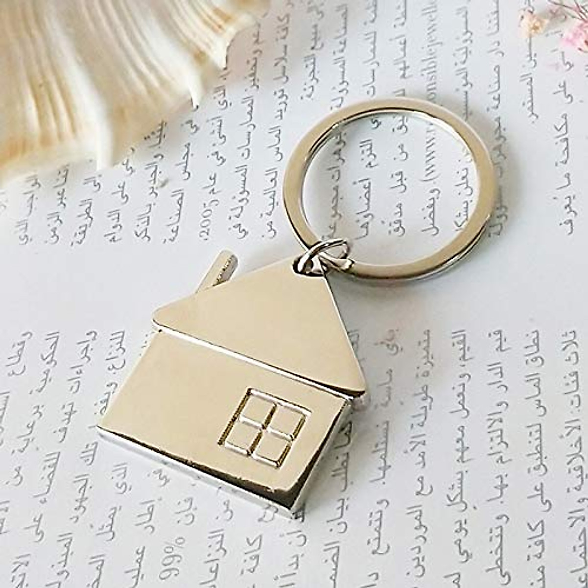 IKAAR Key Cahin Cute Cartoon House with Window keychain Mental Keyring for Men and Women Gift Silver