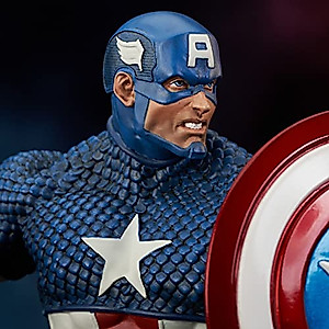 Diamond Select Toys Marvel Comics: Captain America 1:7 Scale Resin Bust, Multicolor, 6 inches