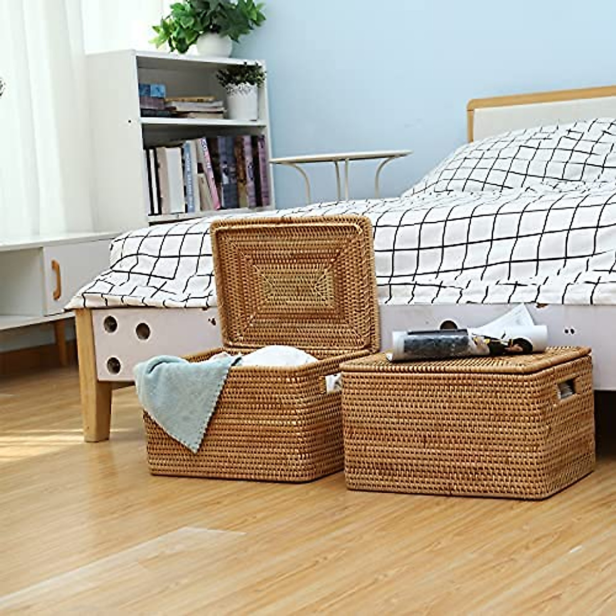 FIYAMMY Rattan Basket With Lid, Large Lidded Basket For Storage Rattan Box(15.3" L×11.4"W×9.5"H)