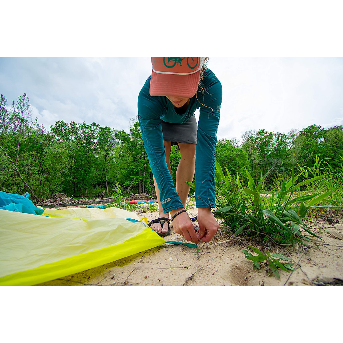 ust house party car camping tent with single layer design, heavy duty waterproof construction and storage pockets for backpacking, camping, hiking and breakdance parties - 4 person