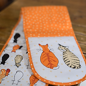 Ulster Weavers Double Oven Glove - Heat Resistant, 100% Cotton & Polyester, Machine Washable - Perfect for Cooking, Baking and Serving, Animal Theme, Cats in Waiting, Orange