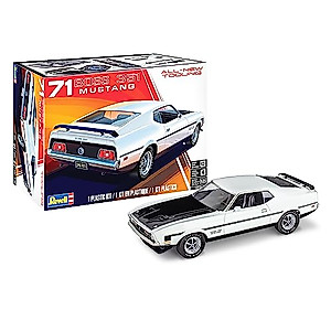 Revell 14512 1971 Ford Mustnag Boss 351 1:25 Scale 129-Piece Skill Level 4 Model Car Building Kit