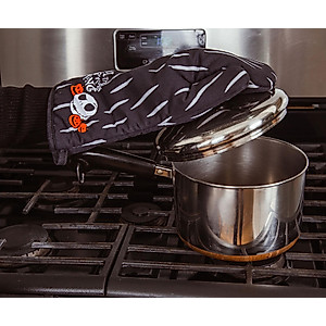 Disney The Nightmare Before Christmas Jack Skellington Kitchen Oven Mitt Glove